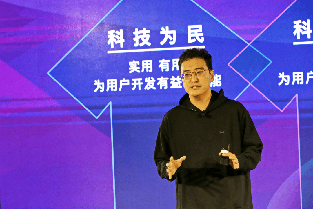 小鹏P7迎来重大OTA升级 NGP自动导航辅助驾驶等40余项功能开放_用户