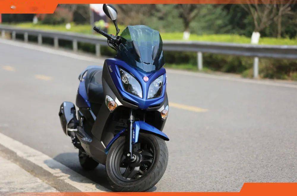 三足鼎立 光速宏佳腾APLUS400 测评报告_搜狐汽车_搜狐网