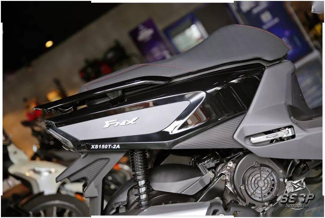 [ SYM ] FNX150 充满科技感，运动型速可达小钢炮……_搜狐汽车_搜狐网