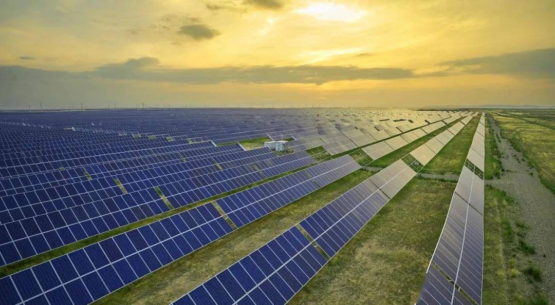 光伏的潜力！本世纪中叶占全球电力供应的76%_发电
