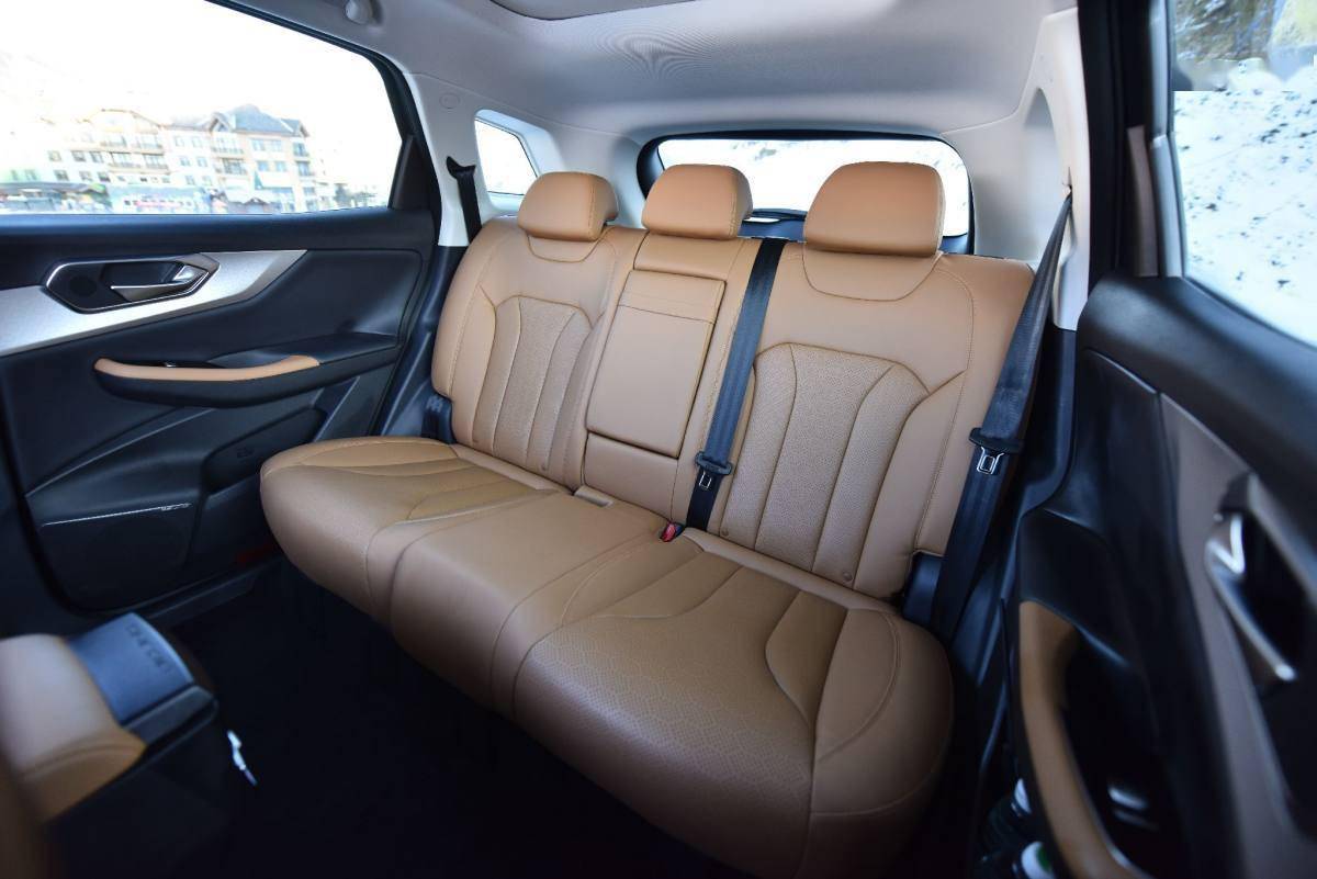 北京X7还是荣威RX5MAX 老司机：大多数人都会选择它_搜狐汽车_搜狐网