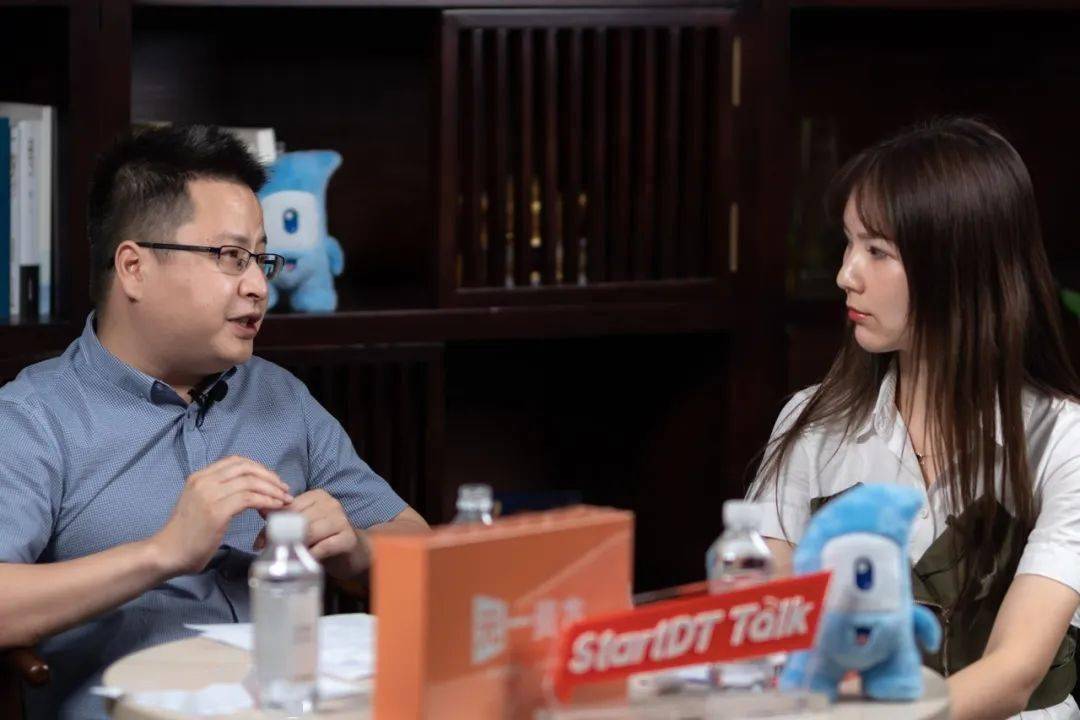 StartDT Talk | 国企数字化转型，从冲关到落地_数据