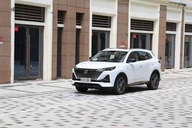 处处皆亮点！第二代CS55PLUS正式上市，售价10.69-12.19万元_搜狐汽车_搜狐网