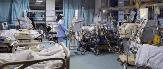 带你走进超级“ICU”，看看这里的护士咋工作_病人