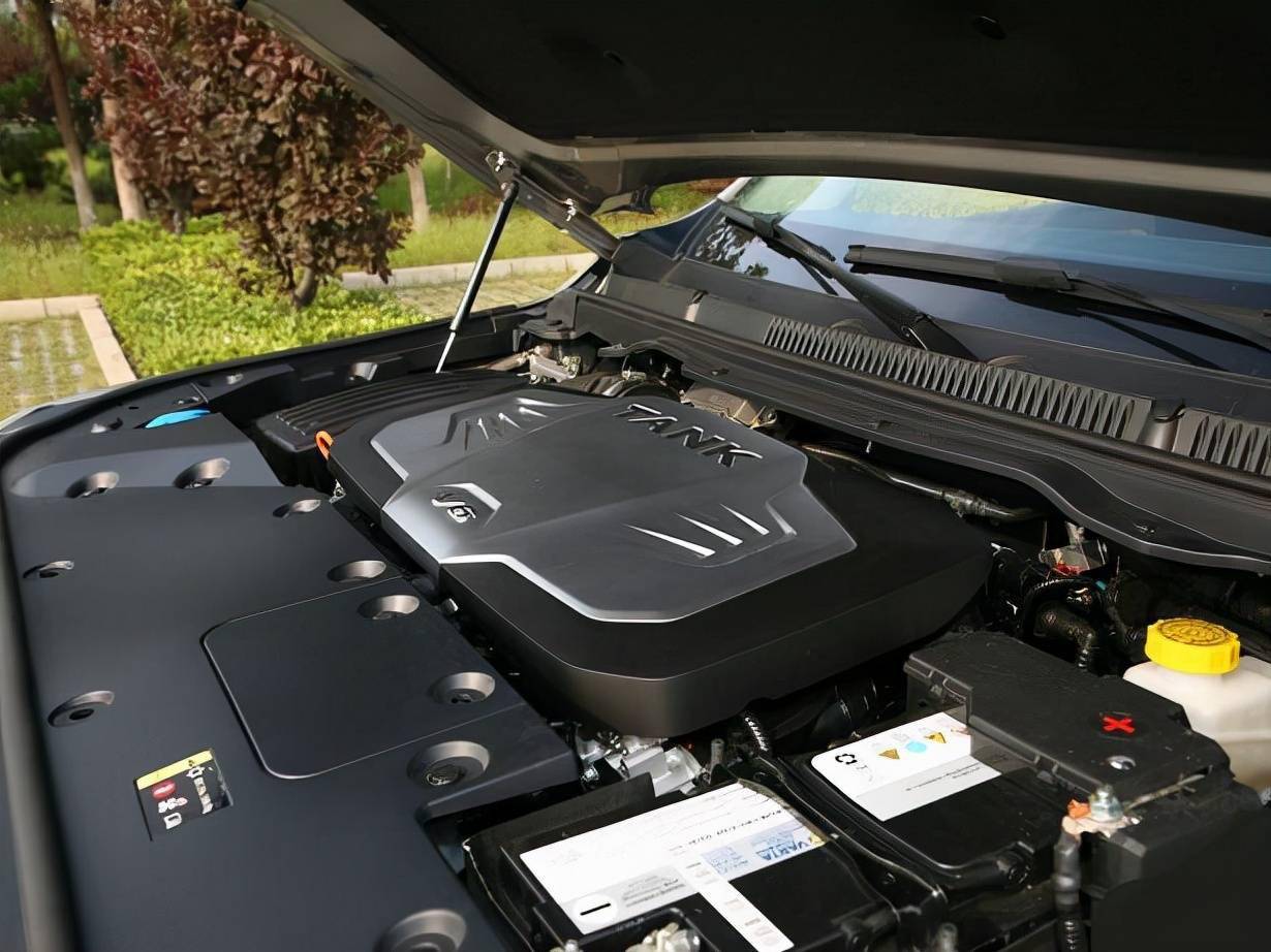 坦克500： 3.0T双涡轮+9AT，标配四驱+三把锁，卖多少钱它才能火？_搜狐汽车_搜狐网