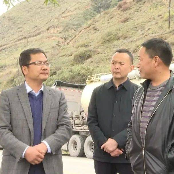 王亚伟在调研全县部分重点项目规划选址工作时强调 统筹当前长远 提供要素保障 全力推动重点项目建设高质量推进岷县 6247