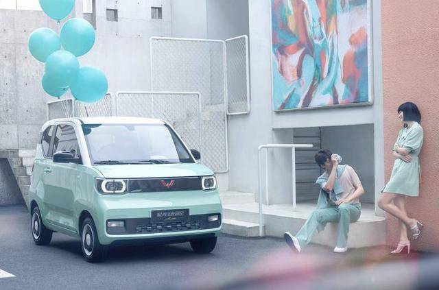 说不定销量会超过宏光MINIEV，比亚迪推全新纯电动两厢小车_搜狐汽车_搜狐网