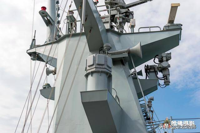用20艘054A替换20艘056轻型护卫舰，中国海军的深蓝之路越走越远_舰艇_近海_执法