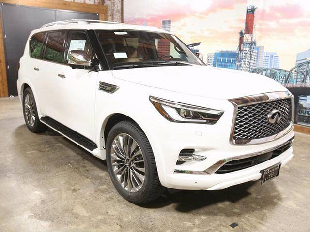 英菲尼迪新款QX80实拍！搭5.6L V8+双液晶屏中控，2+2+3座椅布局_搜狐汽车_搜狐网