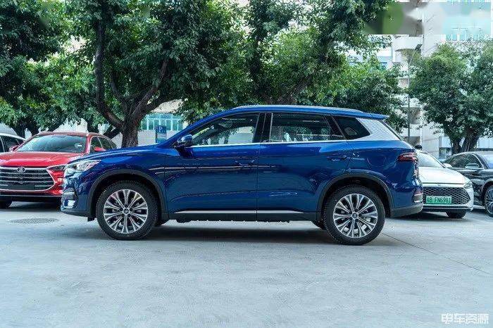 比亚迪宋Pro DM-i哪款更值得买？主推51KM尊荣型_搜狐汽车_搜狐网