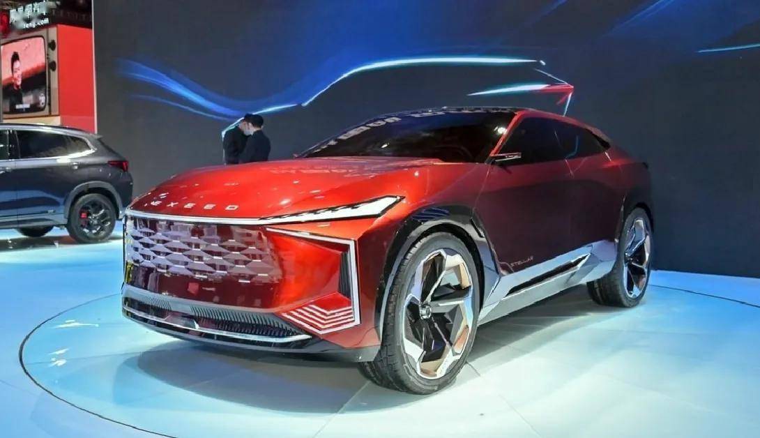 预计年后亮相！奇瑞首款30万级别SUV曝光，2.0T+9AT，配全时四驱_搜狐汽车_搜狐网