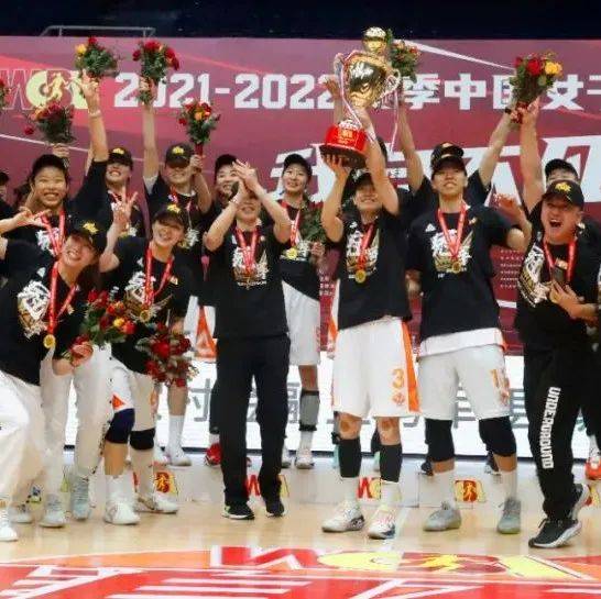 【节目预告】内蒙古农信女篮荣获2021—2022赛季WCBA总冠军分享会—你是我的荣光即将播出_娱乐_文体_内蒙古