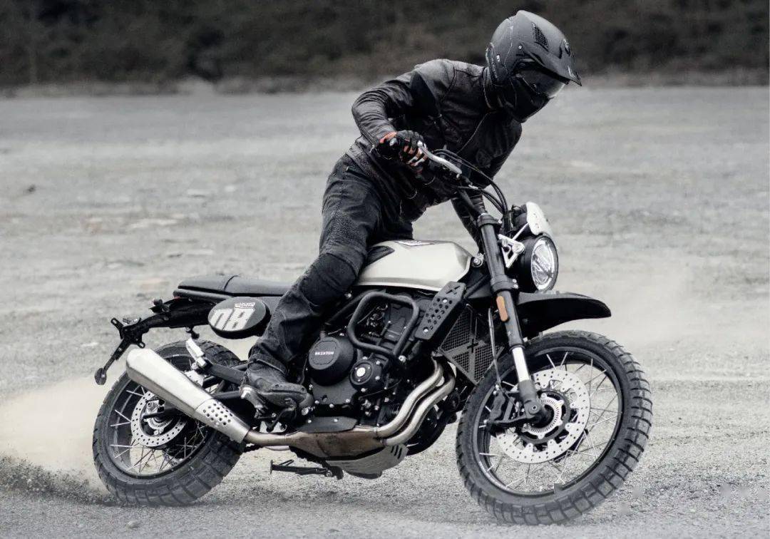 高金GK500攀爬版正式发布，售价37800元_搜狐汽车_搜狐网