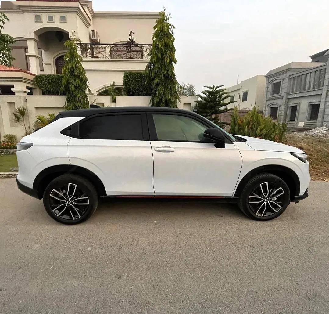 本田XRV开窍了！2023版亮相，内外升级，油耗4升，新增1.5L混动_搜狐汽车_搜狐网