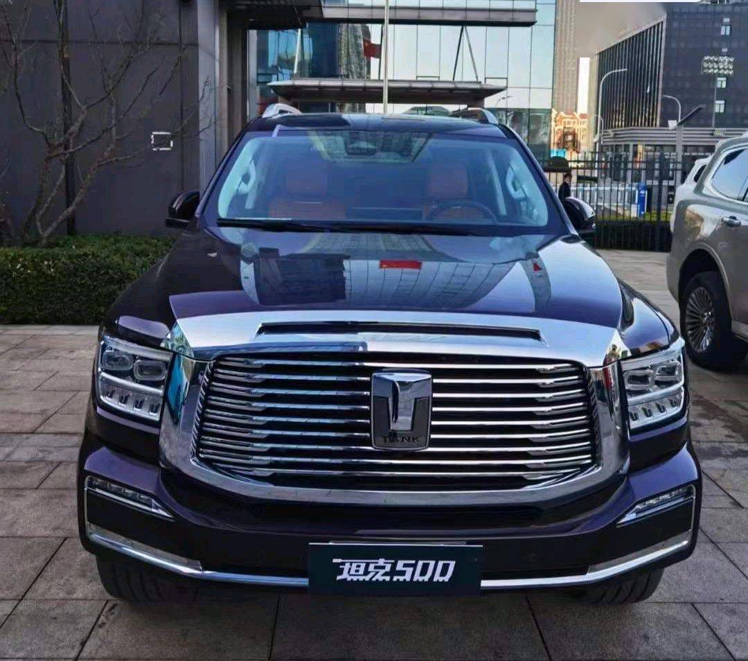 商务版坦克500亮相街头，尊贵霸气，气场不逊陆巡LC，3.0T+8AT_搜狐汽车_搜狐网