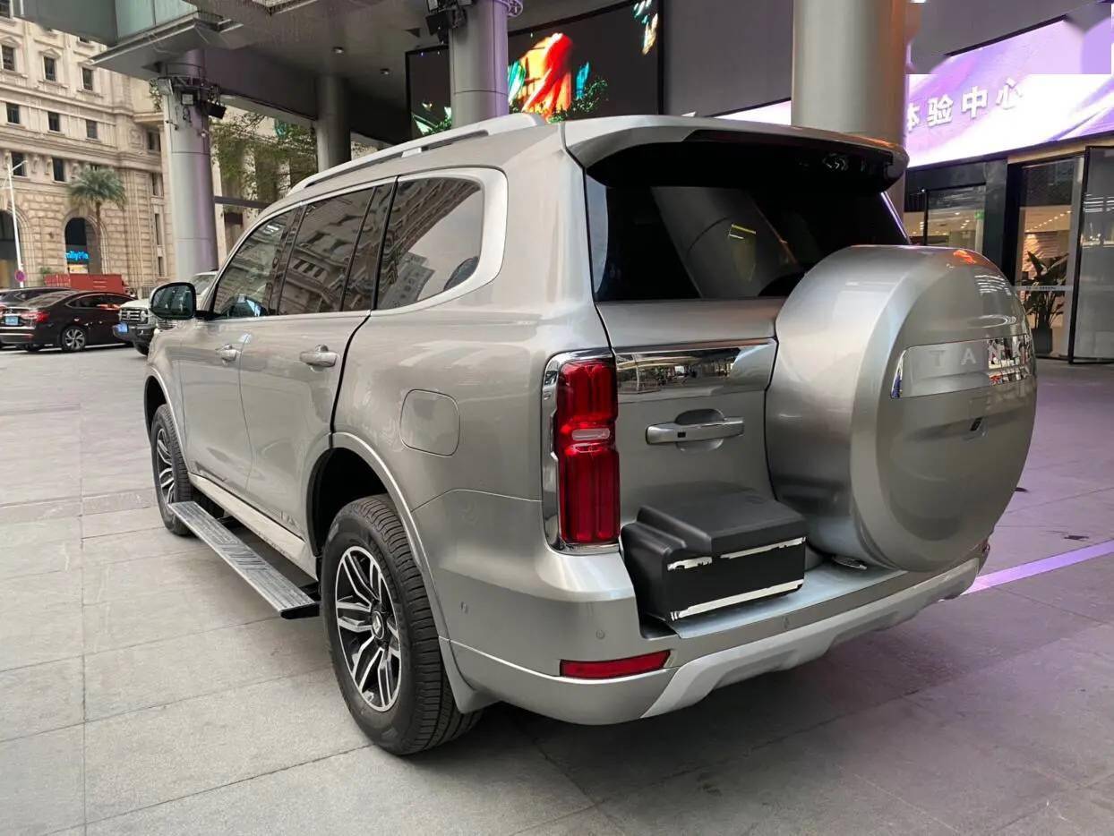 坦克500配置解析，豪华不输陆巡LC，科技感爆棚，国产3.0T+8AT_搜狐汽车_搜狐网