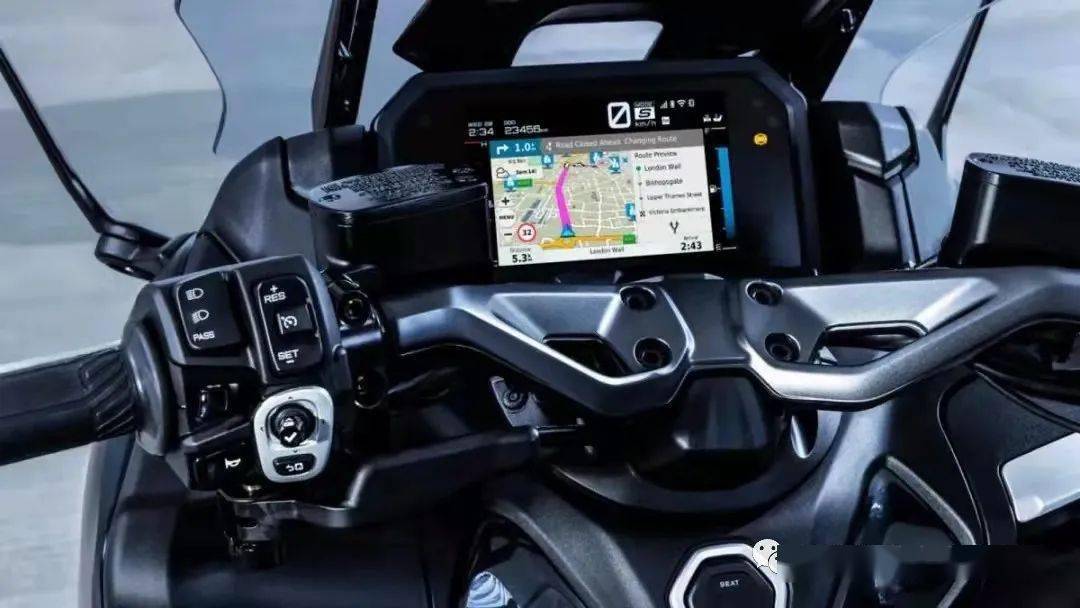 【接受预定】全新升级 崭新配置—YAMAHA TMAX560_搜狐汽车_搜狐网