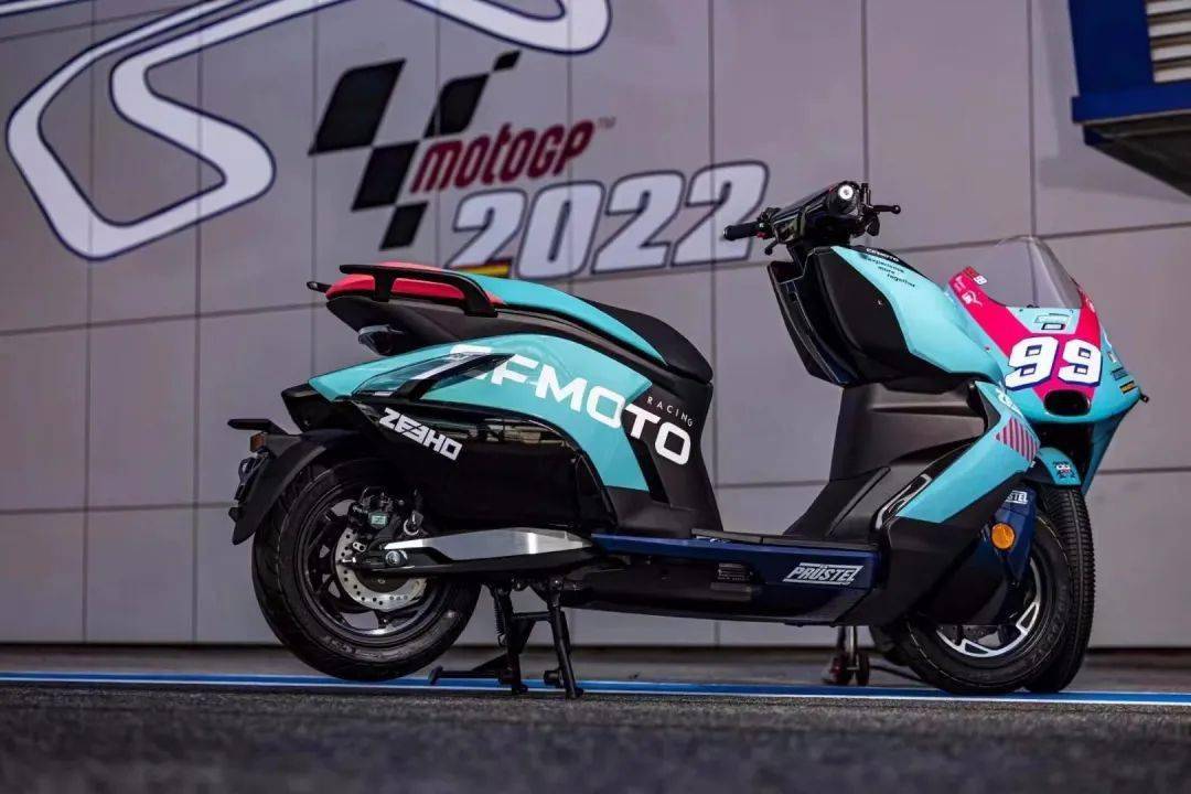 Zeeho Ae8助力春风moto3车队,并采用cfmoto Racing Prüstelgp车队涂装 搜狐汽车 搜狐网