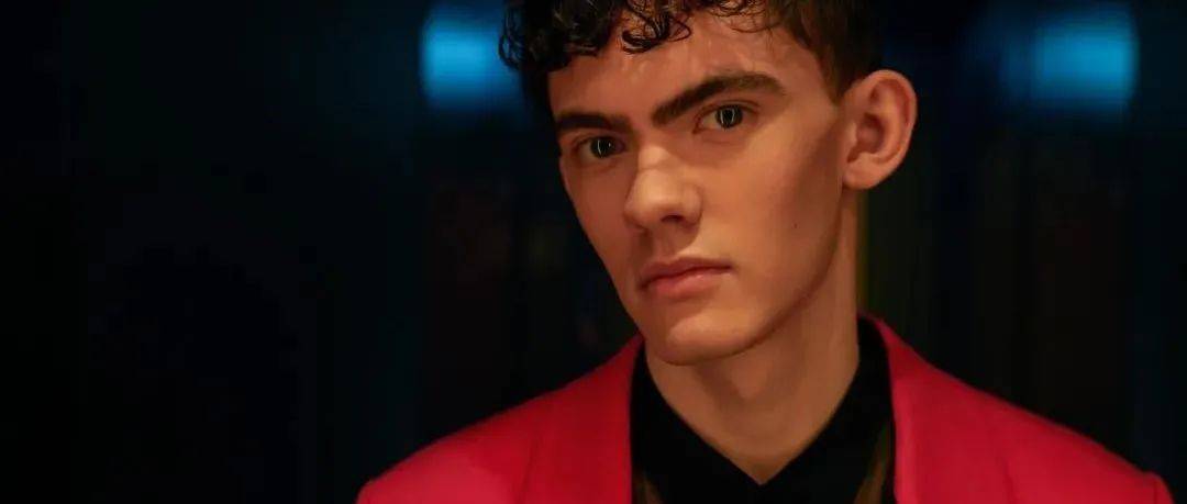 《心跳漏一拍》的他走上了人生的巅峰！_Joe_因为_特色