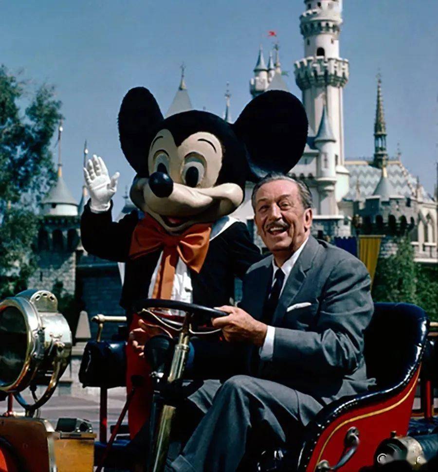 只要还有想象力，迪士尼就永远不会完工_Walt_Disney_城市