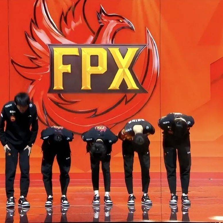 海外网友热议FPX击败RA：iboy太垃圾了！希望FPX不要换下小老虎_比赛_战绩_本赛季