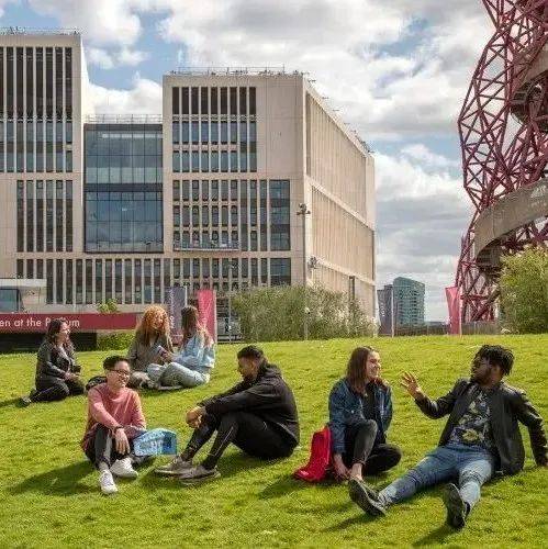 UCL新校区再扩招，预计新增60+“新专业”？“捡漏”G5不是梦？_East_Street_建筑