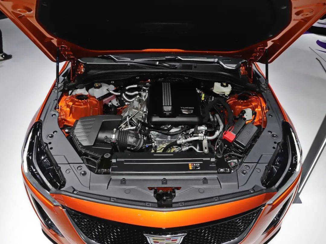 2.0T+10AT，237马力，车长近5米，精英们的座驾！_搜狐汽车_搜狐网