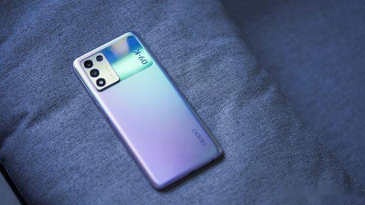 OPPO K10s携6200mAh大电池亮相，12+512G下放到1999，变化太大了_元机_买手机_存储