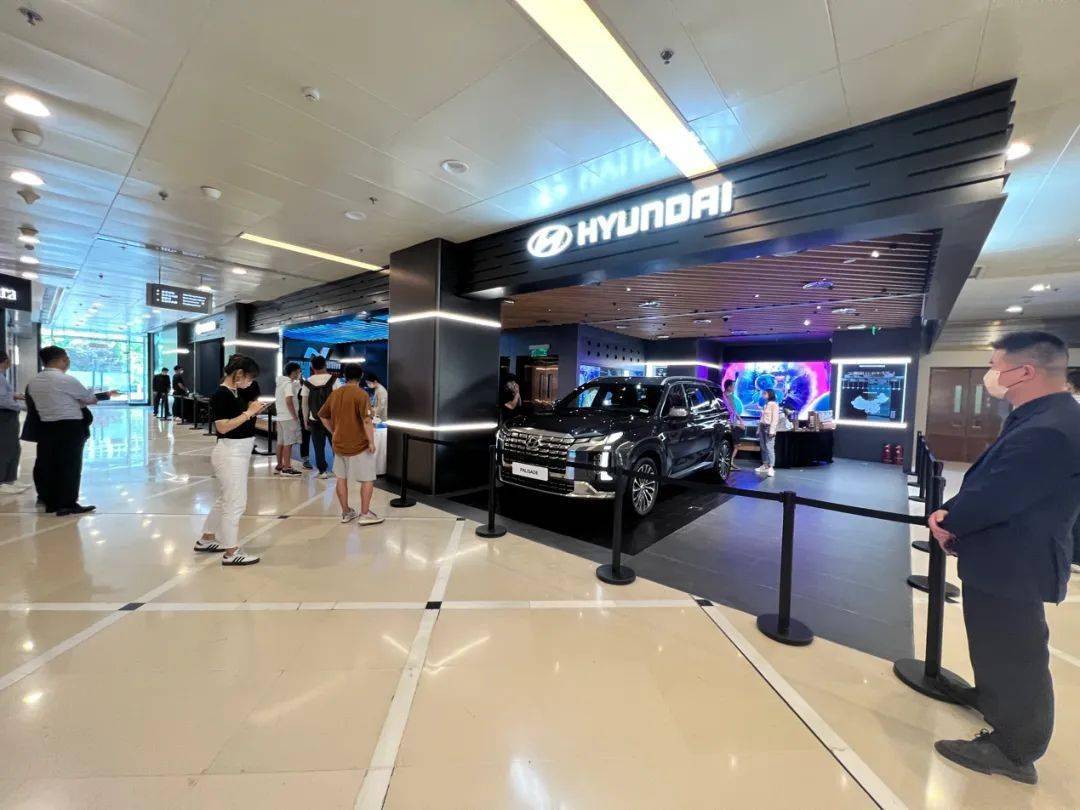 同级唯一3.5L V6+8AT，原装进口大7座SUV，30万出头可买！_搜狐汽车_搜狐网