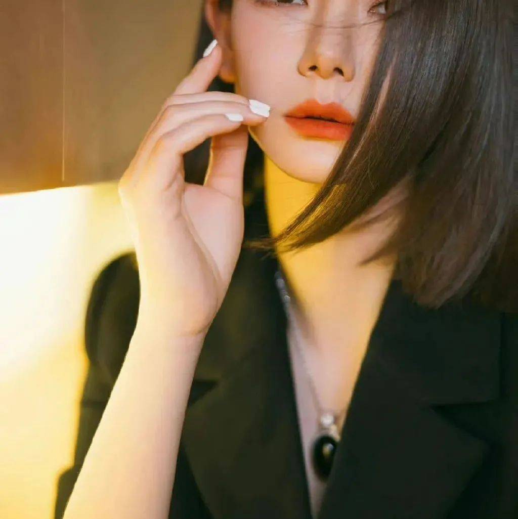 知名女演员遭质疑!热搜爆了戚薇相关进行