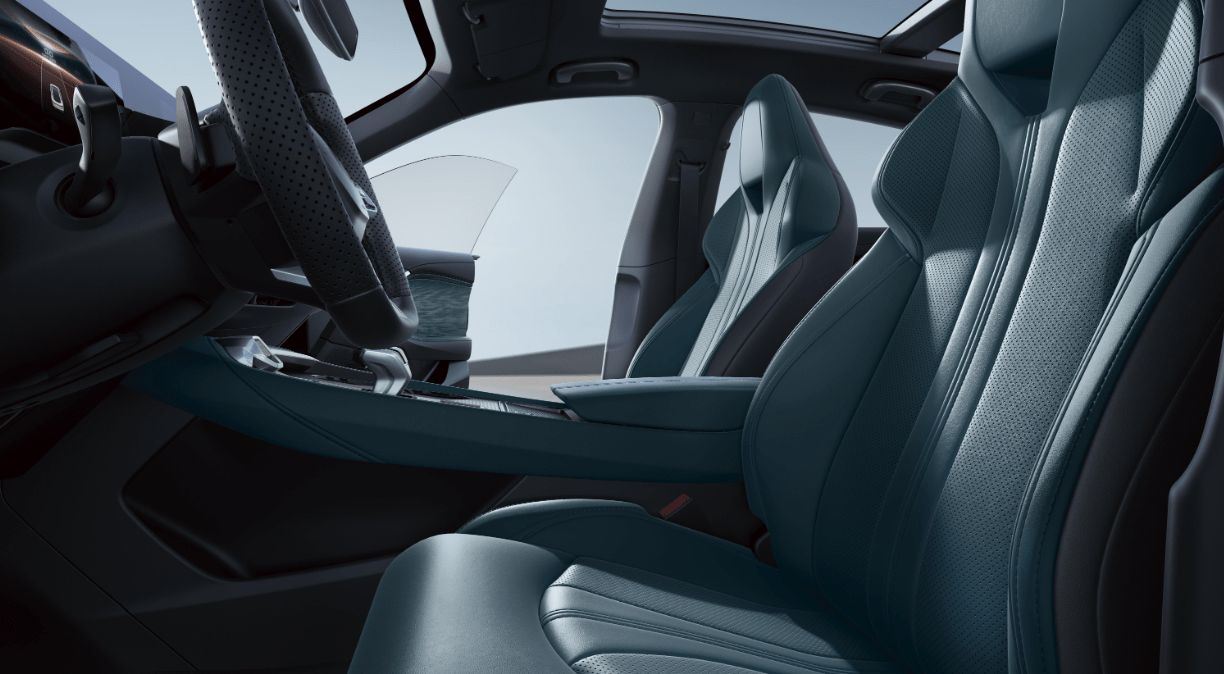 2.0T 261马力，6.5秒即可破百，全新名爵MG7能火吗？_搜狐汽车_搜狐网