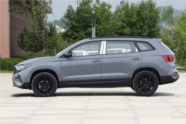 新捷达VS7高光版对比哈弗H6，“德系SUV”年轻“最爱”！_搜狐汽车_搜狐网