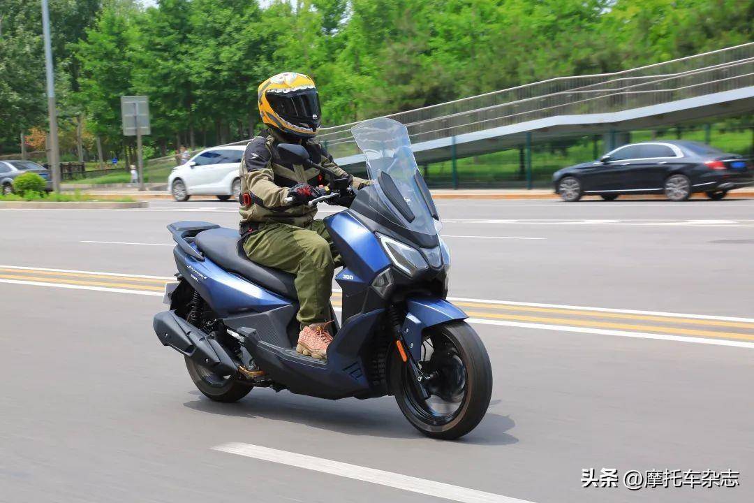 车评：成熟的变化，28800元的三阳JOYMAX F“九妹夫”会是顾家暖男之选吗？_搜狐汽车_搜狐网