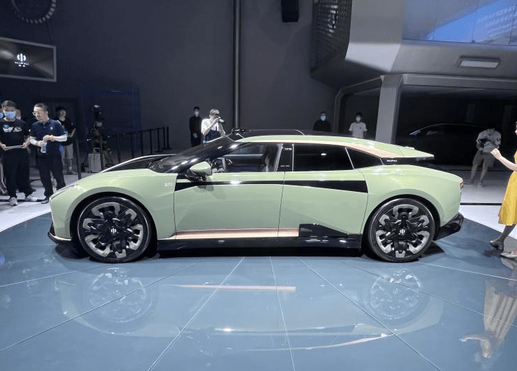 高合HiPhi Z亮相成都车展，外观酷炫前卫，配空气悬架，售61.00万起_搜狐汽车_搜狐网