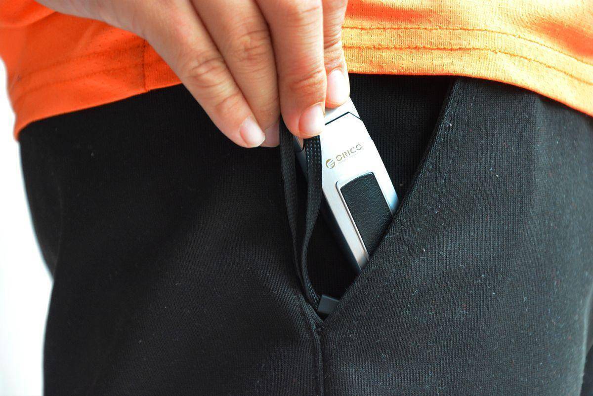 奔驰造型外形炫酷，奥睿科UFSD-C快闪U盘，400M/S不掉速，实测_搜狐汽车_搜狐网