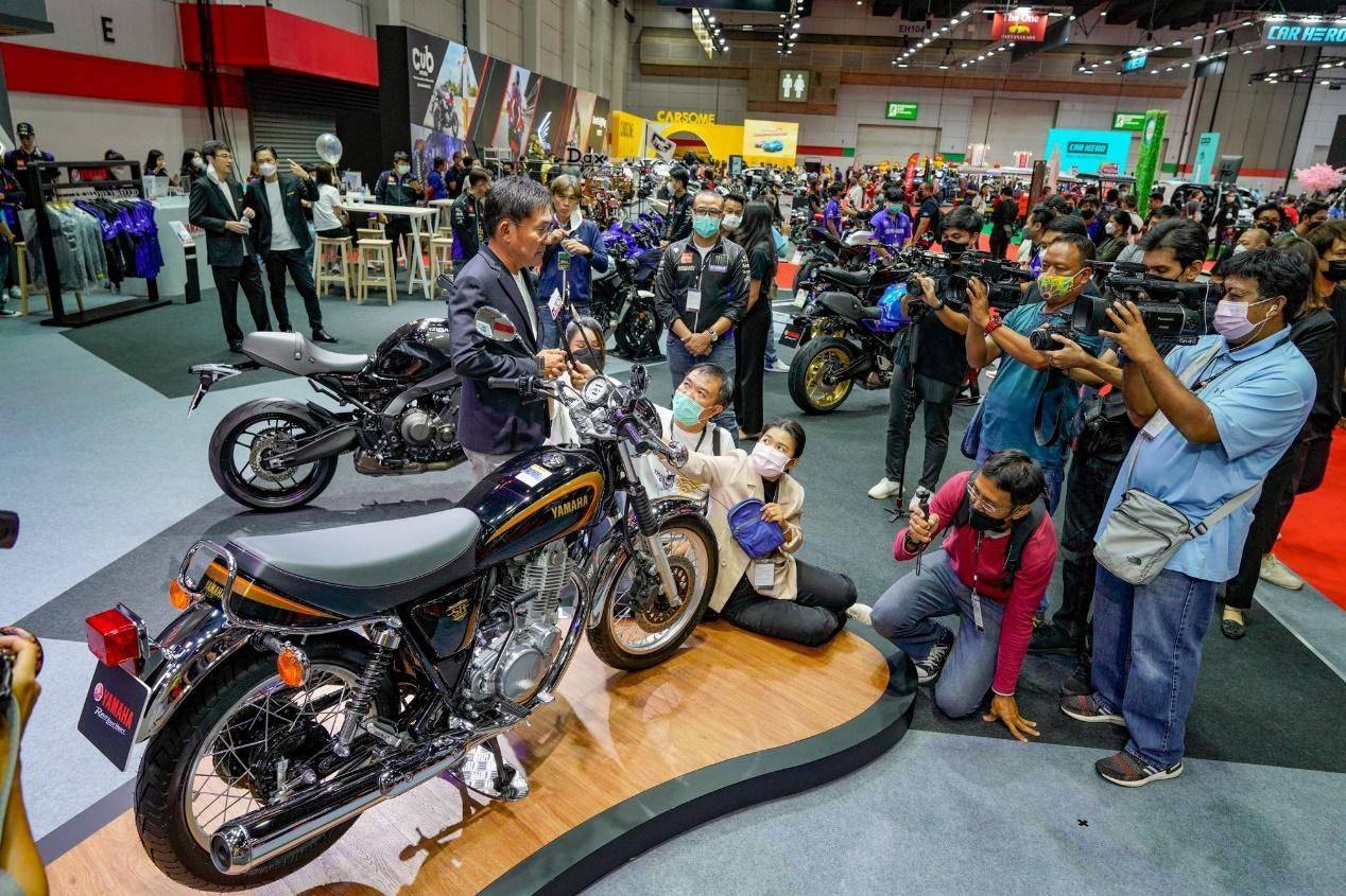 说好的停产呢？雅马哈泰国发布SR400 44周年纪念版，限量发售_搜狐汽车_搜狐网