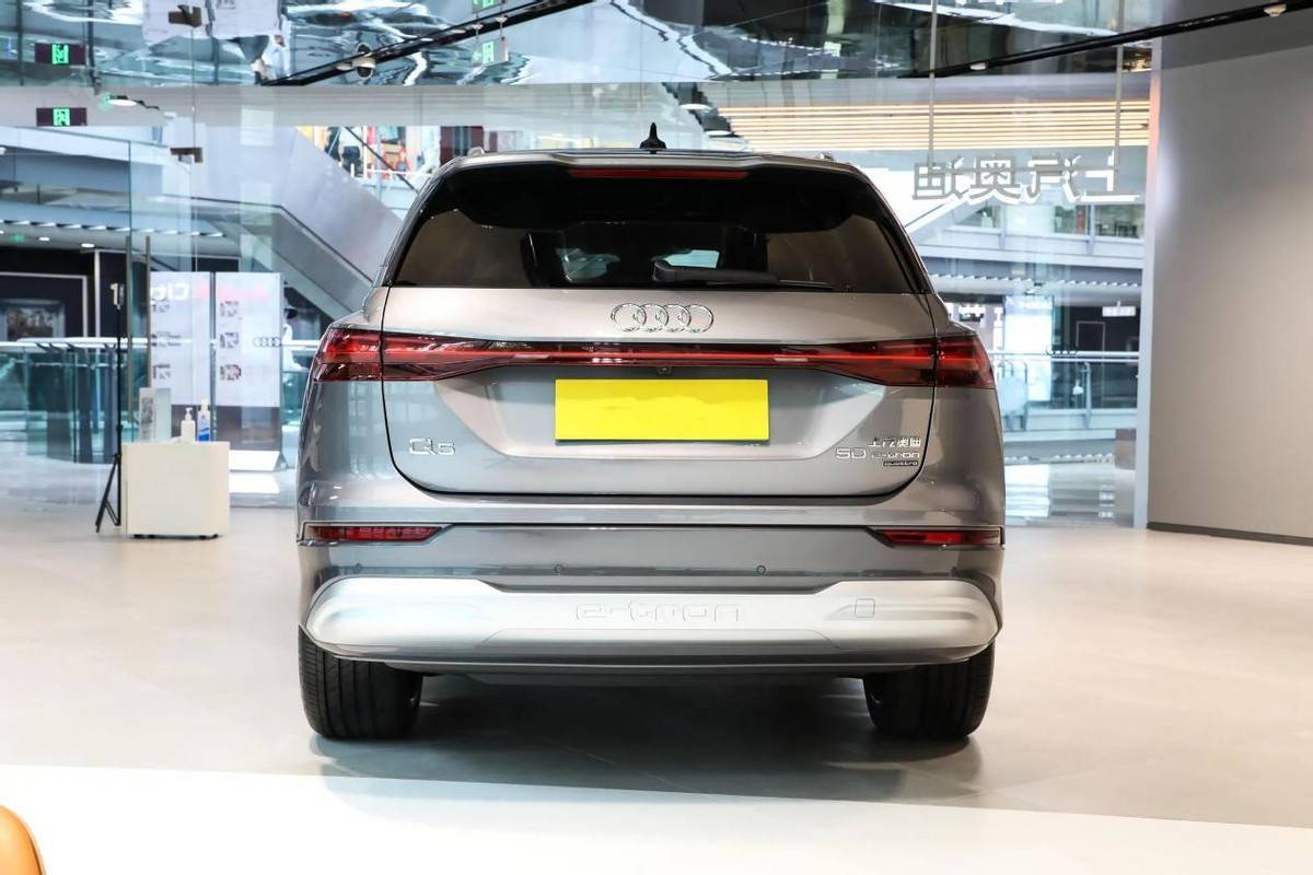 40万元也能买豪华纯电SUV，还是中大型SUV，Q5 e-tron是真香_搜狐汽车_搜狐网