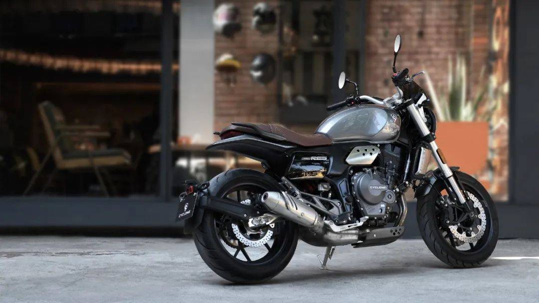 全新引擎、越级前减、预售价3.68万：赛科龙RE560登场_搜狐汽车_搜狐网