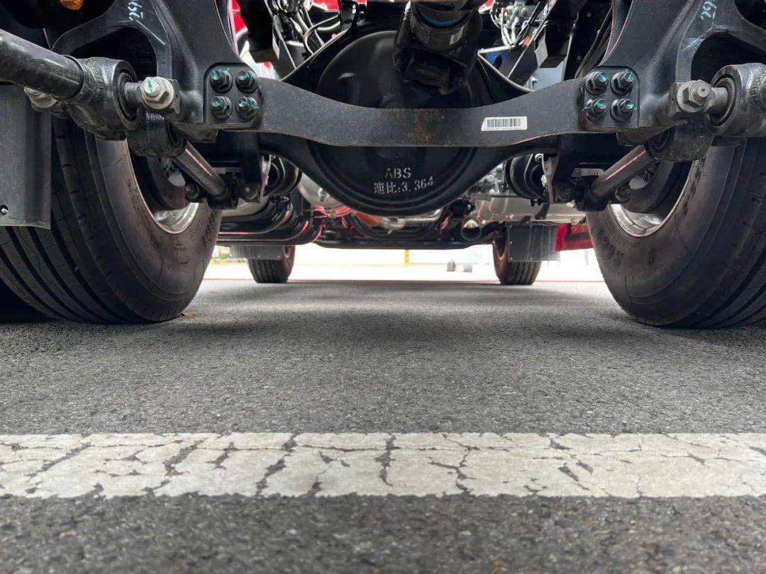 华菱S11/X9同步上市！38.3万起售！详细评测来了！_搜狐汽车_搜狐网