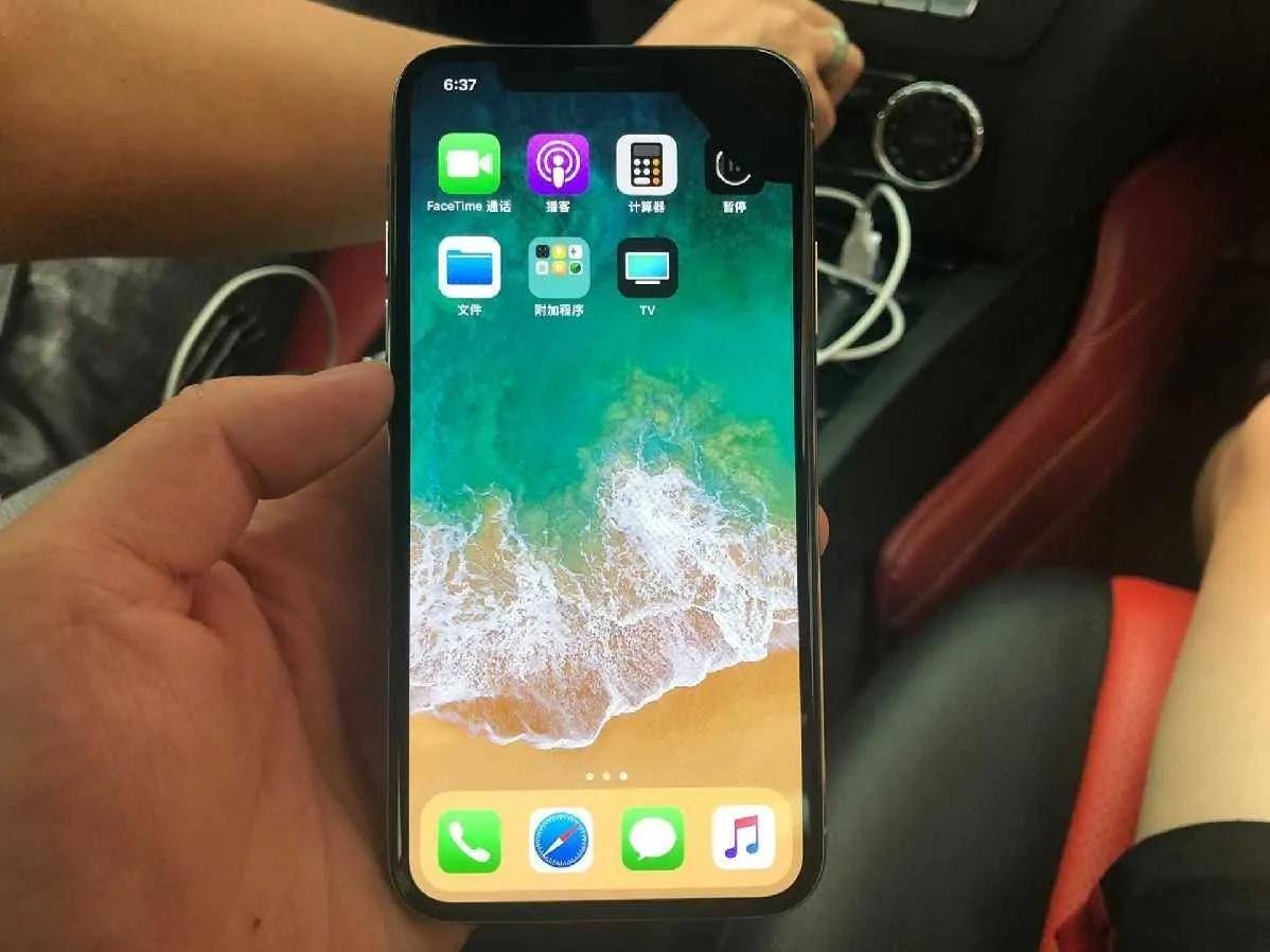 iphone x堪称史上最贵的苹果手机，4年过去了，现在还值得购买吗_iPhoneX_处理器_屏幕