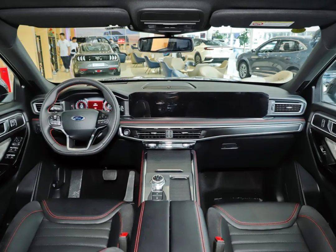 2.3T+10AT，车长超5米，27寸大屏，性价比超高，哪款值得买？_搜狐汽车_搜狐网