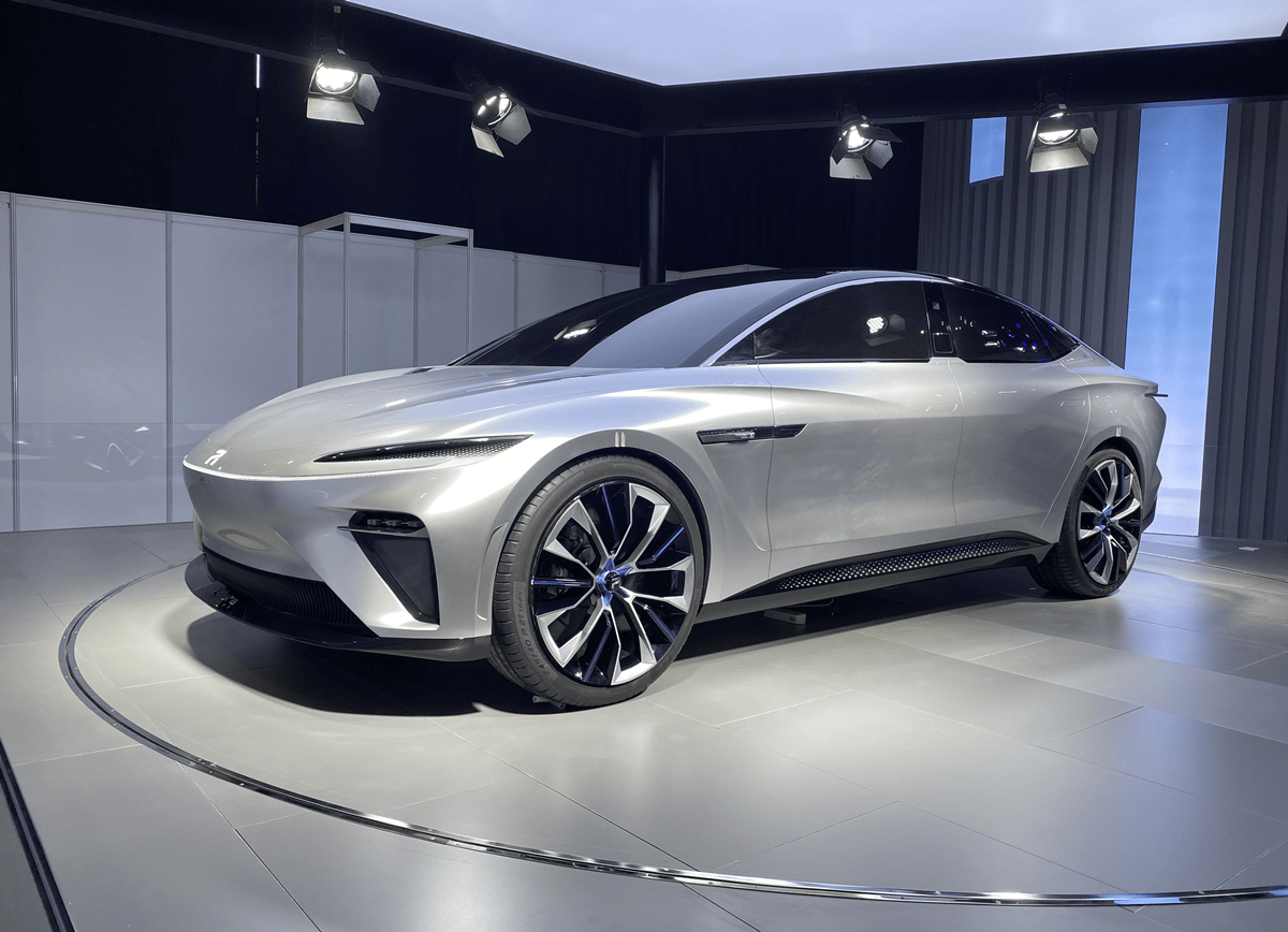 有点东西？飞凡F7申报图曝光，纯电续航超700km、还支持换电_搜狐汽车_搜狐网