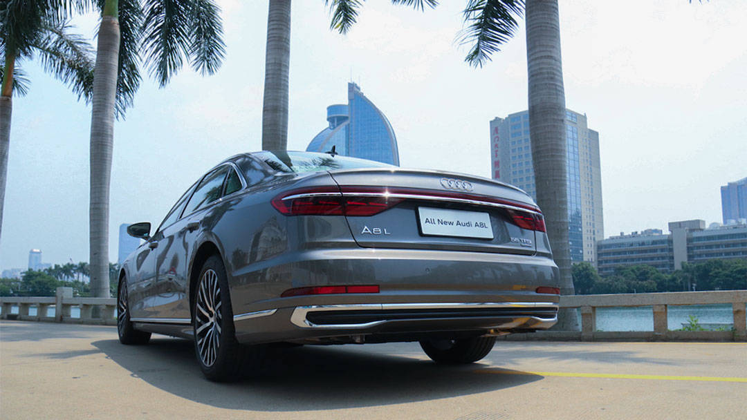 当运动与年轻出现在豪华D级车上 试驾全新奥迪A8L 重塑格局融入生活_搜狐汽车_搜狐网
