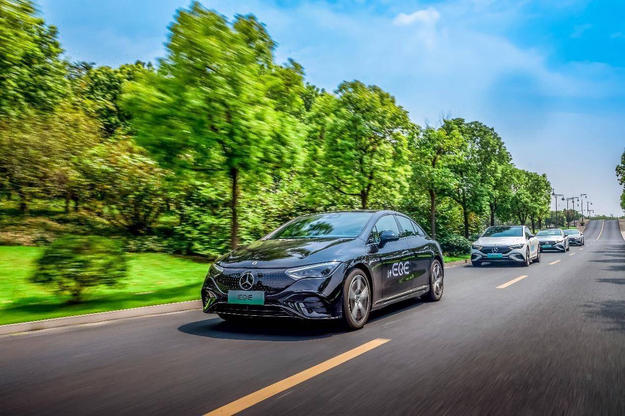 北京奔驰EQE杭州上市 3款车型售价52.8万~58.5万元_搜狐汽车_搜狐网