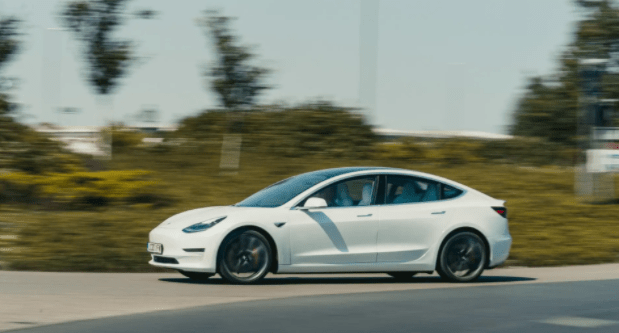 极氪001、特斯拉Model3、小鹏P7一比才知道买它准没错_搜狐汽车_搜狐网