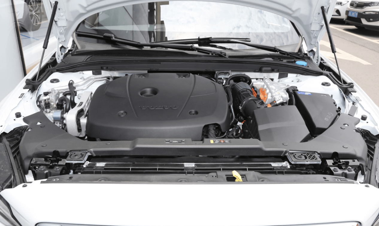 709牛·米峰值扭矩，4.7秒破百，沃尔沃S60 T8的乐趣在哪里？_搜狐汽车_搜狐网