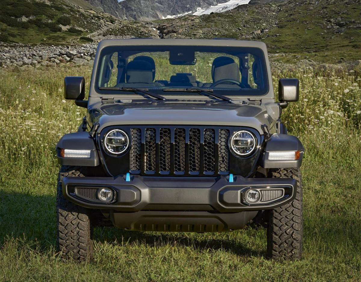 Jeep牧马人新车型发布，搭载2.0T插电混动，敞篷车身，外观很霸气_搜狐汽车_搜狐网