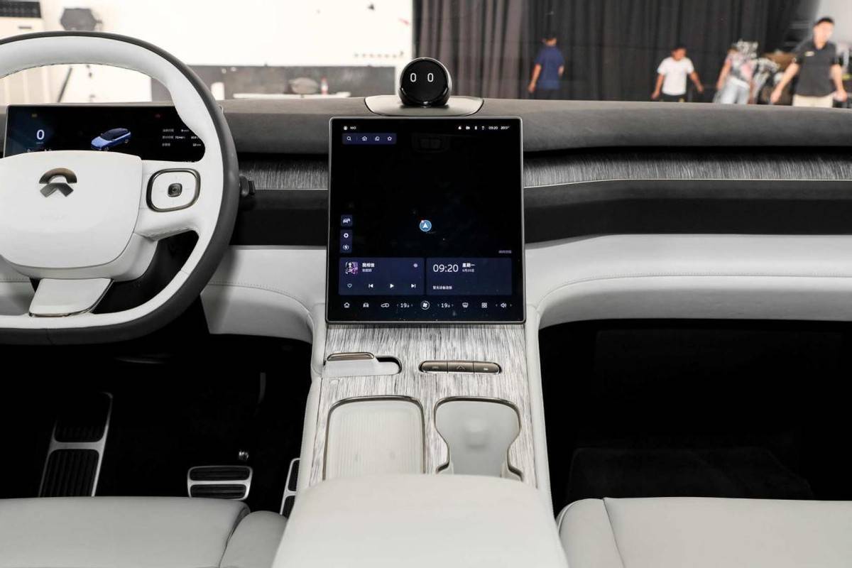 蔚来ES7对比特斯拉Model Y，究竟强在了哪里？能否扛起国产大旗？_搜狐汽车_搜狐网