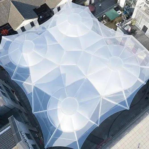 乙烯-四氟乙烯共聚物ETFE膜材在建筑领域的应用_性能_张拉_材料