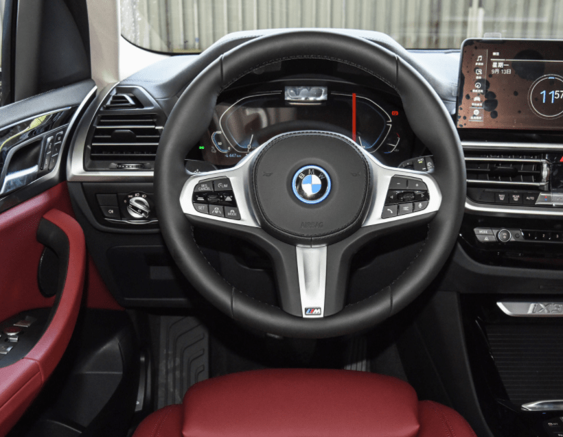 新款宝马iX3上市！外观配置微调，续航最高550公里，售39.99万起_搜狐汽车_搜狐网